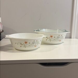 Pyrex | Kitchen | Vintage Pyrex England Emily Spring Garden Set Of 2 ...